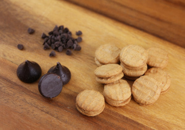 Easy Acorn Treats {Two Ways!} - Our Best Bites